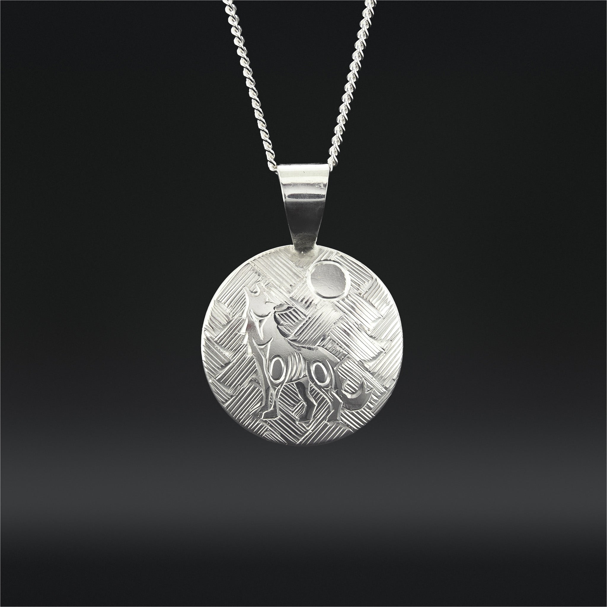 Howling Wolf - Silver Pendant – Lattimer Gallery